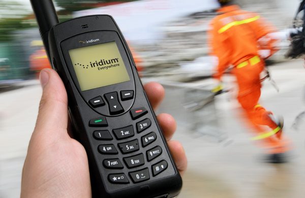Điện thoại vệ tinh Iridium 9555: Kết nối toàn cầu, bền bỉ mọi hành ...